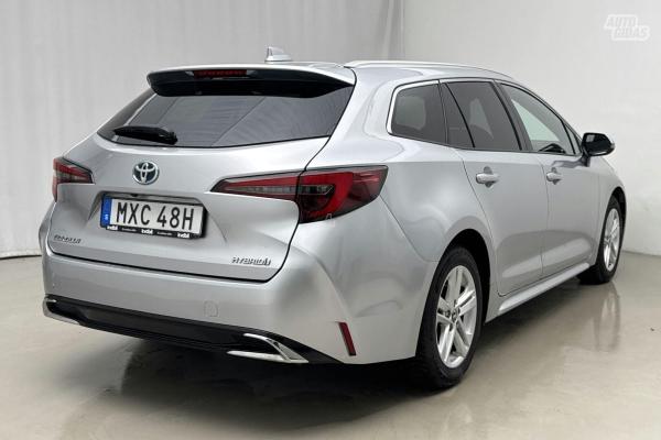 Pelēks Toyota Corolla 2024 Kauņa, ar dzinēja tilpumu 0.00 L un nobraukumu 15 tūkst. km par 29929 €, foto 3 vietnē AUTOMOTO.COM.LV