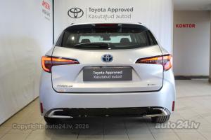 Pelēks Toyota Corolla 2024 Tallina, ar dzinēja tilpumu 1.80 L un nobraukumu 51 tūkst. km par 24990 €, foto 5 vietnē AUTOMOTO.COM.LV