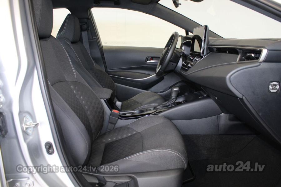 Pelēks Toyota Corolla 2024 Tallina, ar dzinēja tilpumu 1.80 L un nobraukumu 51 tūkst. km par 24990 €, foto 7 vietnē AUTOMOTO.COM.LV