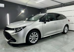 Grey Toyota Corolla 2024 in Utena, with an engine capacity of 1.80 L and mileage of 64 thousand km for 20350 €, photo 31 on AUTOMOTO.COM.LV