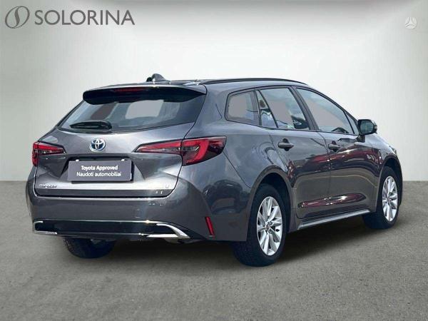 Grey Toyota Corolla 2024 in Klaipeda, with an engine capacity of 1.80 L and mileage of 59 thousand km for 24000 €, photo 2 on AUTOMOTO.COM.LV
