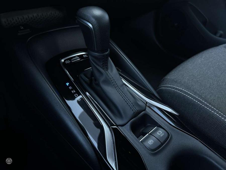 Pelēks Toyota Corolla 2025 Viļņa, ar dzinēja tilpumu 1.80 L un nobraukumu 38 tūkst. km par 23950 €, foto 21 vietnē AUTOMOTO.COM.LV
