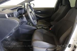 Pelēks Toyota Corolla 2025 Tallina, ar dzinēja tilpumu 1.80 L un nobraukumu 40 tūkst. km par 25990 €, foto 12 vietnē AUTOMOTO.COM.LV