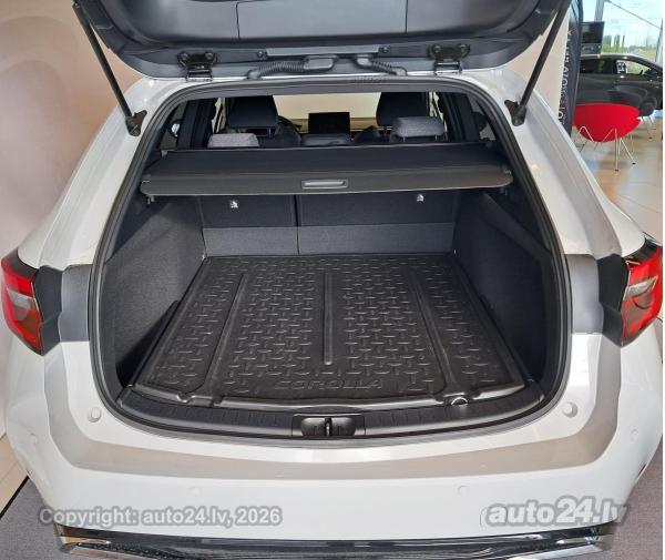 Pelēks Toyota Corolla 2025 Narva, ar dzinēja tilpumu 0.00 L un nobraukumu 13 tūkst. km par 29900 €, foto 8 vietnē AUTOMOTO.COM.LV