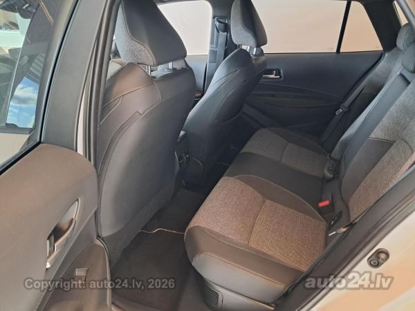 Pelēks Toyota Corolla 2025 Narva, ar dzinēja tilpumu 0.00 L un nobraukumu 13 tūkst. km par 29900 €, foto 9 vietnē AUTOMOTO.COM.LV