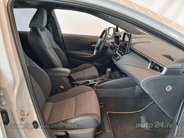 Pelēks Toyota Corolla 2025 Narva, ar dzinēja tilpumu 0.00 L un nobraukumu 13 tūkst. km par 29900 €, foto 11 vietnē AUTOMOTO.COM.LV