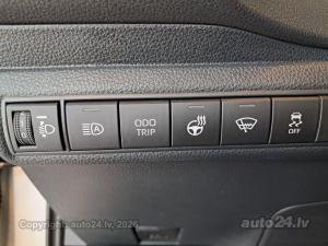 Pelēks Toyota Corolla 2025 Narva, ar dzinēja tilpumu 0.00 L un nobraukumu 13 tūkst. km par 29900 €, foto 17 vietnē AUTOMOTO.COM.LV