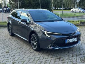 Grey Toyota Corolla 2025 in Riga, with an engine capacity of 1.80 L and mileage of 23 thousand km for 25850 €, photo 1 on AUTOMOTO.COM.LV
