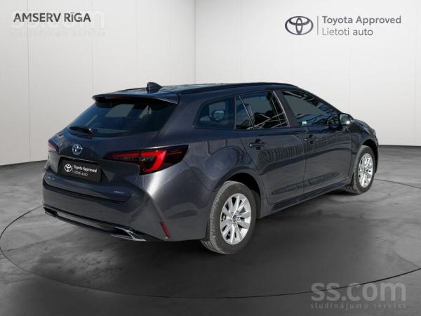Pelēks Toyota Corolla 2025 Rīga, ar dzinēja tilpumu 1.80 L un nobraukumu 36 tūkst. km par 23900 €, foto 3 vietnē AUTOMOTO.COM.LV