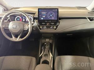 Grey Toyota Corolla 2025 in Riga, with an engine capacity of 1.80 L and mileage of 36 thousand km for 23900 €, photo 9 on AUTOMOTO.COM.LV