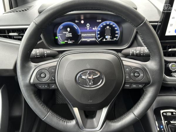 Pelēks Toyota Corolla 2025 Avižieniai, ar dzinēja tilpumu 1.80 L un nobraukumu 42 tūkst. km par 22500 €, foto 10 vietnē AUTOMOTO.COM.LV