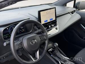 Pelēks Toyota Corolla 2025 Rīga, ar dzinēja tilpumu 1.80 L un nobraukumu 23 tūkst. km par 23900 €, foto 10 vietnē AUTOMOTO.COM.LV