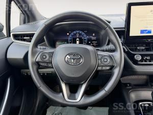 Pelēks Toyota Corolla 2025 Rīga, ar dzinēja tilpumu 1.80 L un nobraukumu 23 tūkst. km par 23900 €, foto 13 vietnē AUTOMOTO.COM.LV