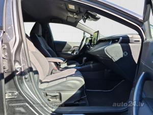 Pelēks Toyota Corolla 2026 Tallina, ar dzinēja tilpumu 2.00 L un nobraukumu 6 tūkst. km par 31990 €, foto 7 vietnē AUTOMOTO.COM.LV