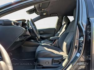Pelēks Toyota Corolla 2026 Tallina, ar dzinēja tilpumu 2.00 L un nobraukumu 6 tūkst. km par 31990 €, foto 12 vietnē AUTOMOTO.COM.LV