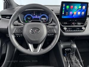 Pelēks Toyota Corolla 2026 Tallina, ar dzinēja tilpumu 1.80 L un nobraukumu 15 tūkst. km par 26990 €, foto 12 vietnē AUTOMOTO.COM.LV