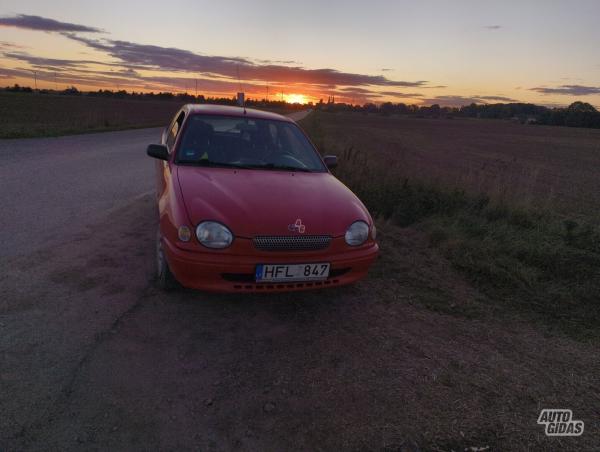 Toyota Corolla 1999 in Marijampole, with an engine capacity of 1.30 L and mileage of 230 thousand km for 500 €, photo 4 on AUTOMOTO.COM.LV
