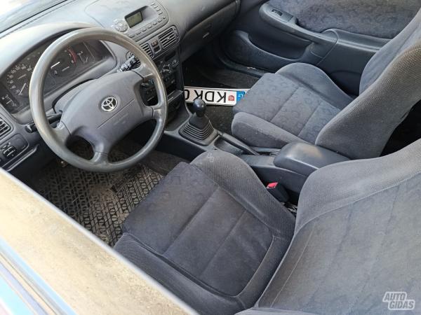 Toyota Corolla 2001 in Joniskis, with an engine capacity of 1.40 L and mileage of 300 thousand km for 750 €, photo 7 on AUTOMOTO.COM.LV
