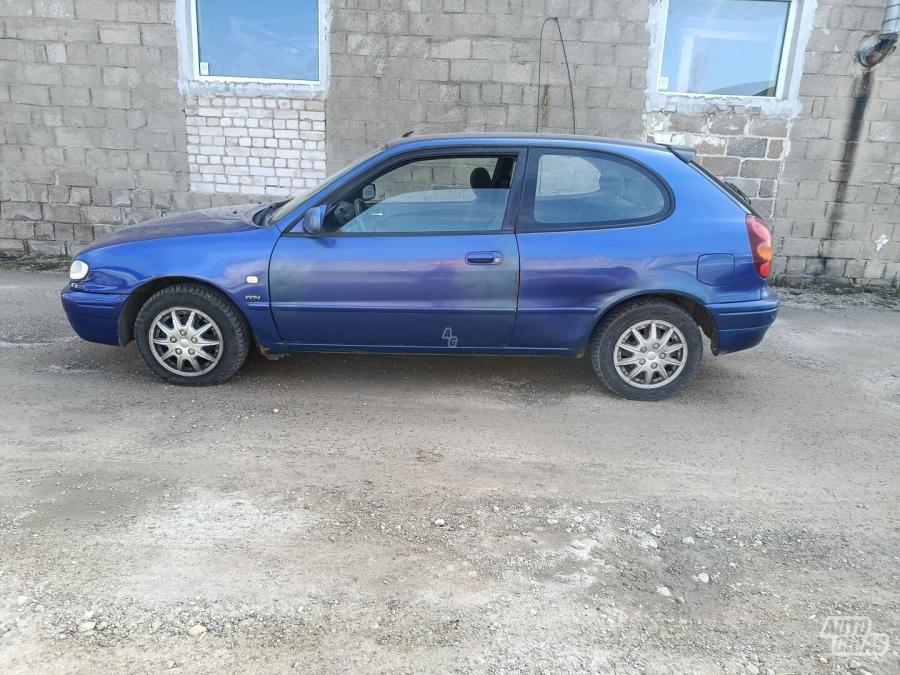 Toyota Corolla 2001 in Joniskis, with an engine capacity of 1.40 L and mileage of 300 thousand km for 750 €, photo 9 on AUTOMOTO.COM.LV