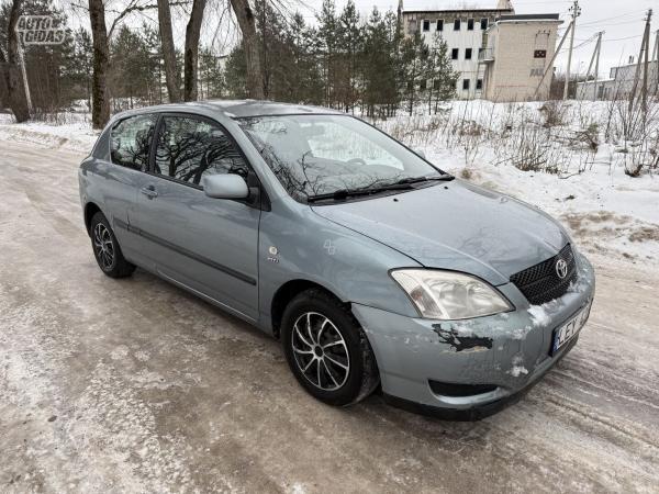Toyota Corolla 2002 Viļņa, ar dzinēja tilpumu 1.40 L un nobraukumu 300 tūkst. km par 650 €, foto 2 vietnē AUTOMOTO.COM.LV