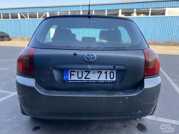 Toyota Corolla 2002 Viļņa, ar dzinēja tilpumu 2.00 L un nobraukumu 219 tūkst. km par 750 €, foto 5 vietnē AUTOMOTO.COM.LV