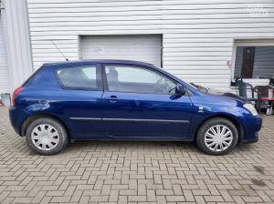 Toyota Corolla 2002 Bliūdžiai, ar dzinēja tilpumu 2.00 L un nobraukumu 214 tūkst. km par 1230 €, foto 9 vietnē AUTOMOTO.COM.LV