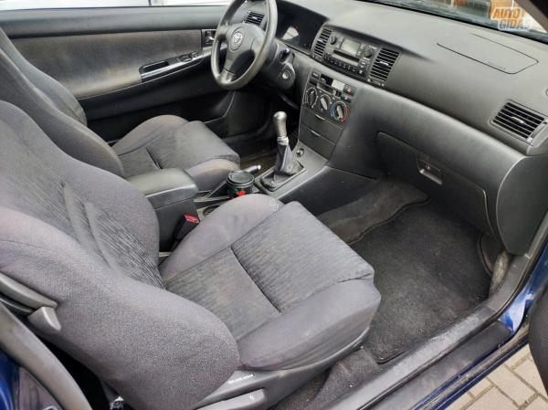 Toyota Corolla 2002 Bliūdžiai, ar dzinēja tilpumu 2.00 L un nobraukumu 214 tūkst. km par 1230 €, foto 9 vietnē AUTOMOTO.COM.LV