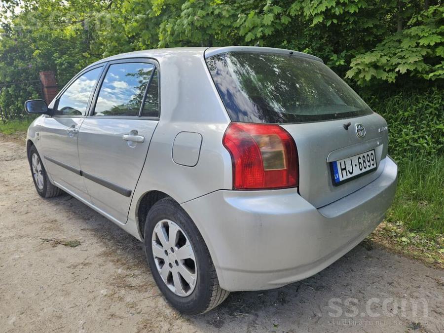 Toyota Corolla 2002 Rīga, ar dzinēja tilpumu 2.00 L un nobraukumu 346 tūkst. km par 750 €, foto 5 vietnē AUTOMOTO.COM.LV