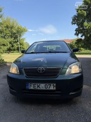 Toyota Corolla 2002 in Radviliskis, with an engine capacity of 2.00 L and mileage of 437 thousand km for 1100 €, photo 6 on AUTOMOTO.COM.LV