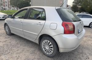 Toyota Corolla 2002 in Marijampole, with an engine capacity of 2.00 L and mileage of 300 thousand km for 750 €, photo 5 on AUTOMOTO.COM.LV
