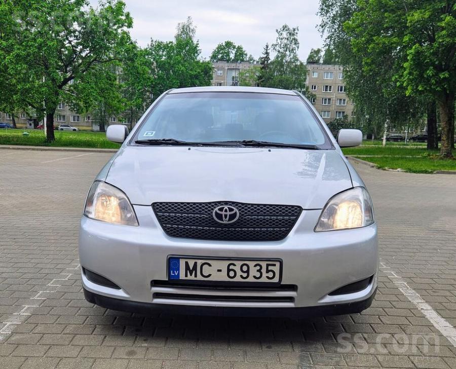 Toyota Corolla 2003 in Riga, with an engine capacity of 1.40 L and mileage of 508 thousand km for 850 €, photo 3 on AUTOMOTO.COM.LV