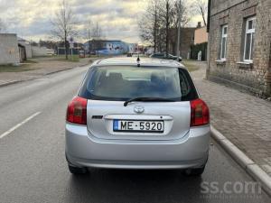 Toyota Corolla 2003 Jelgava, ar dzinēja tilpumu 2.00 L un nobraukumu 303 tūkst. km par 1180 €, foto 3 vietnē AUTOMOTO.COM.LV