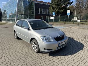 Toyota Corolla 2003 in Klaipeda, with an engine capacity of 2.00 L and mileage of 250 thousand km for 999 €, photo 4 on AUTOMOTO.COM.LV