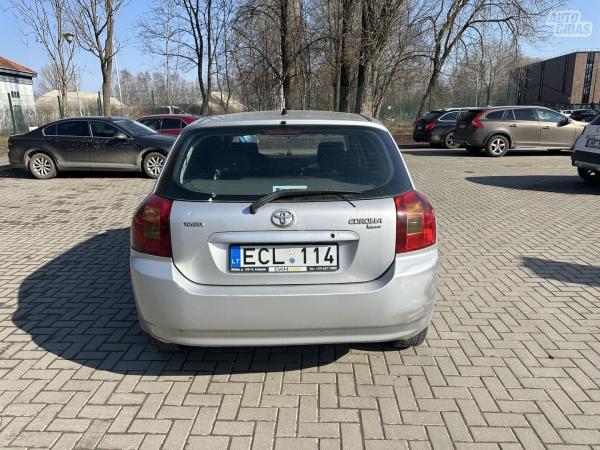 Тойота Королла 2003 в Клайпеда, объемом двигателя 2.00 л и пробегом 250 тыс. км за 999 €, фото 5 на AUTOMOTO.COM.LV