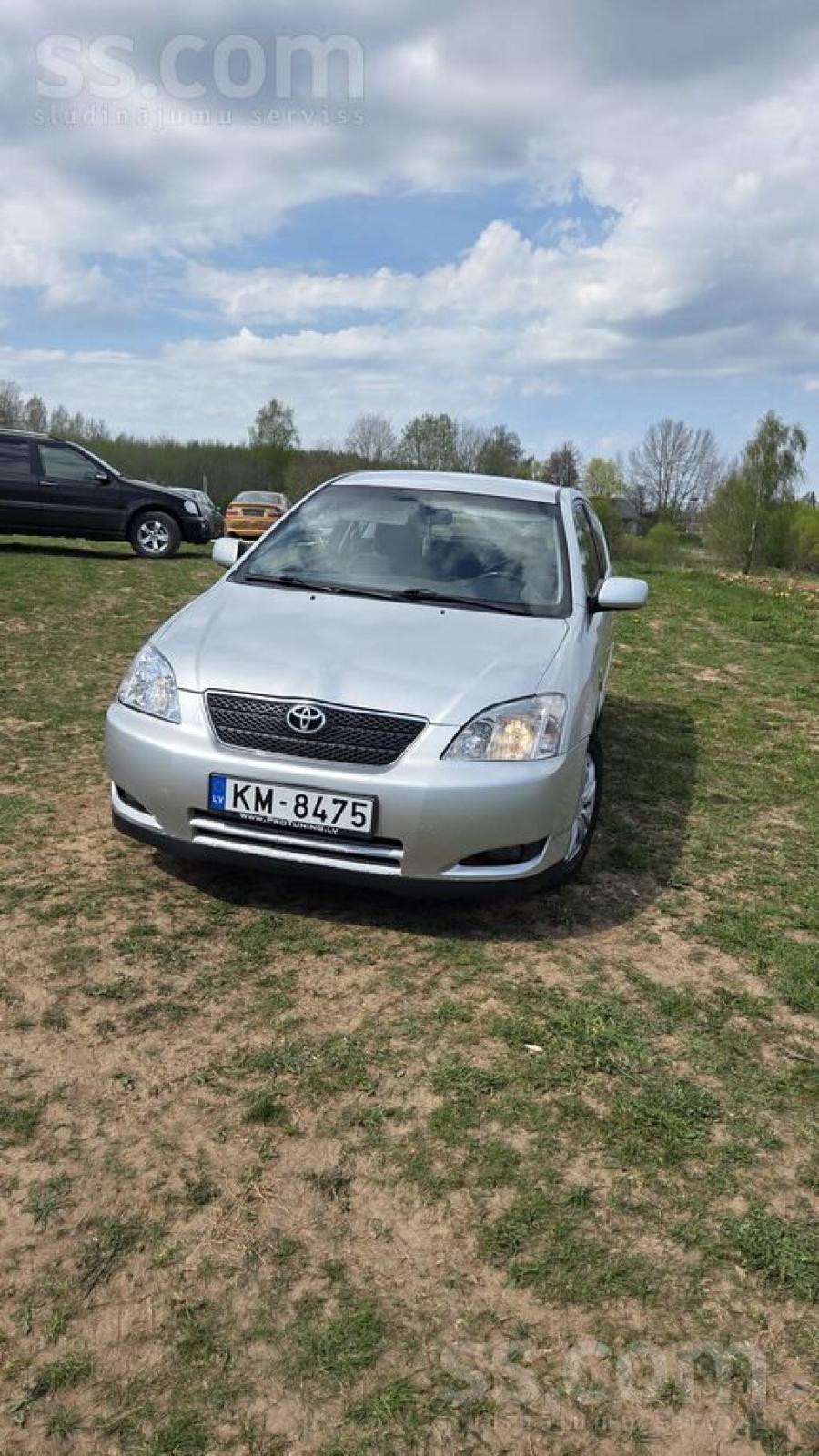 Toyota Corolla 2003 in Dobele, with an engine capacity of 2.00 L and mileage of 343 thousand km for 1450 €, photo 3 on AUTOMOTO.COM.LV