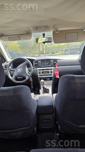 Toyota Corolla 2003 in Dobele, with an engine capacity of 2.00 L and mileage of 343 thousand km for 1450 €, photo 6 on AUTOMOTO.COM.LV