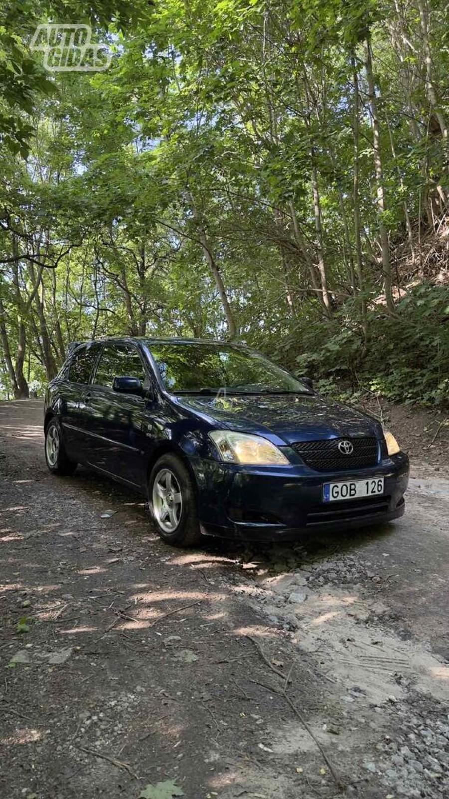 Toyota Corolla 2003 Kauņa, ar dzinēja tilpumu 2.00 L un nobraukumu 339 tūkst. km par 950 €, foto 3 vietnē AUTOMOTO.COM.LV