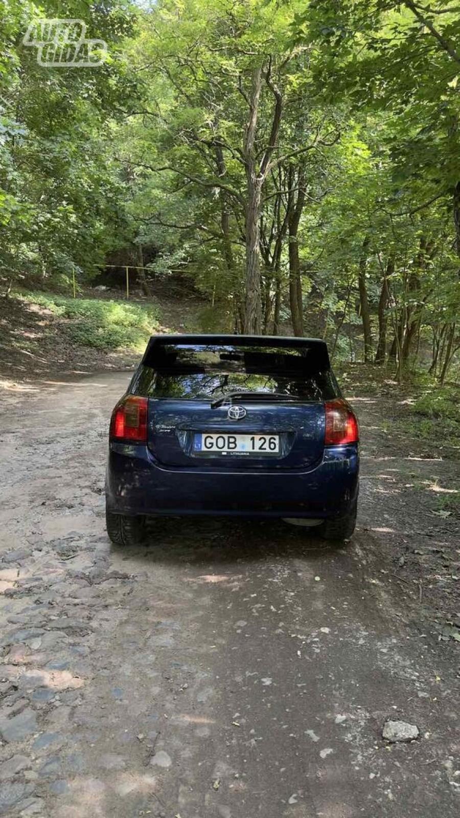 Toyota Corolla 2003 Kauņa, ar dzinēja tilpumu 2.00 L un nobraukumu 339 tūkst. km par 950 €, foto 6 vietnē AUTOMOTO.COM.LV
