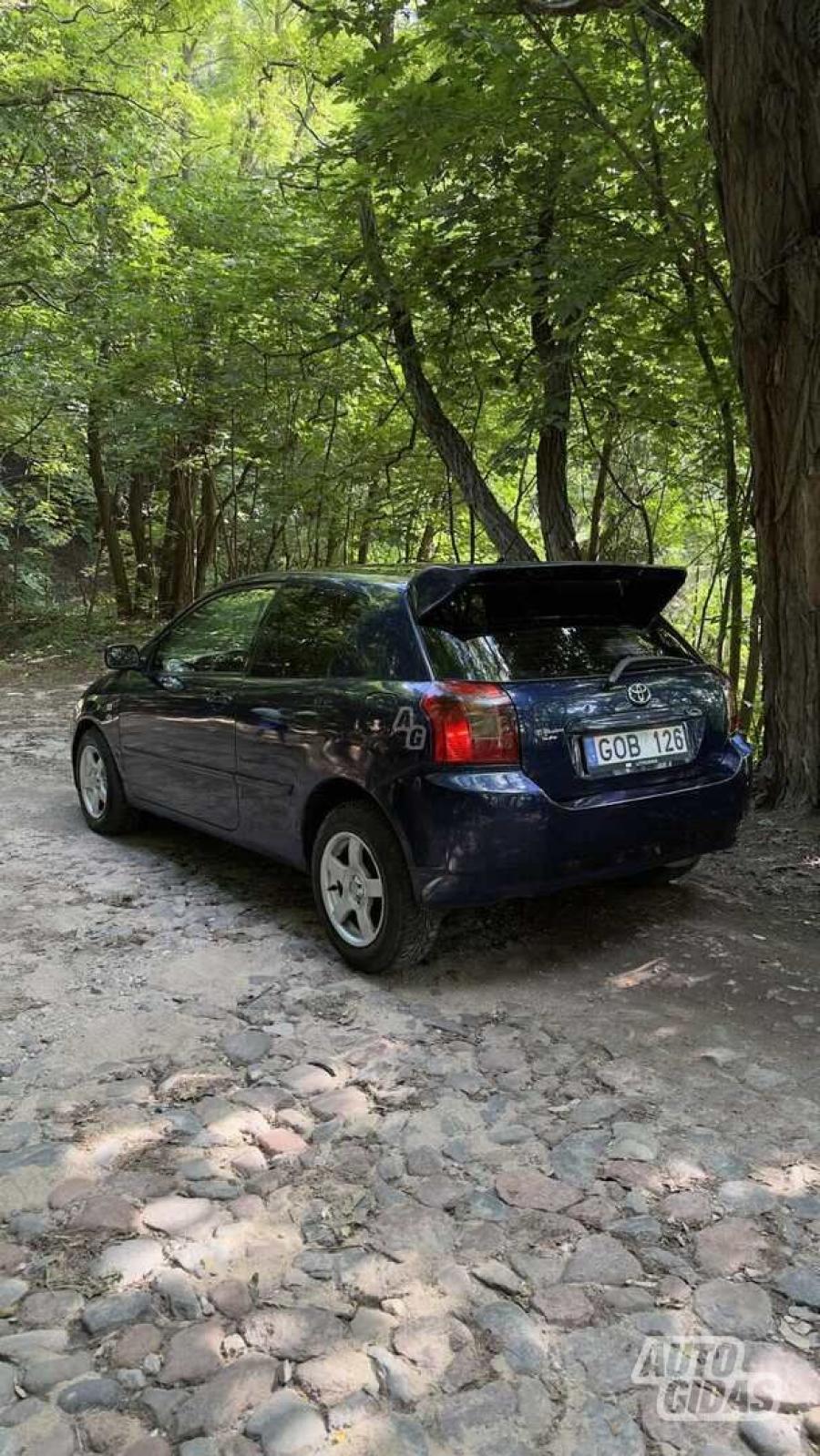 Toyota Corolla 2003 Kauņa, ar dzinēja tilpumu 2.00 L un nobraukumu 339 tūkst. km par 950 €, foto 7 vietnē AUTOMOTO.COM.LV