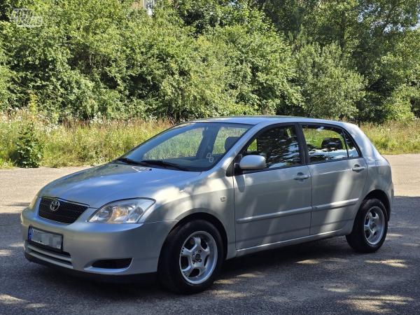 Toyota Corolla 2003 in Vilnius, with an engine capacity of 2.00 L and mileage of 219 thousand km for 1150 €, photo 2 on AUTOMOTO.COM.LV