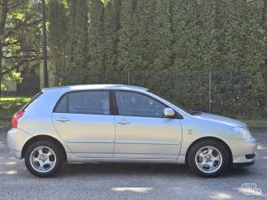 Toyota Corolla 2003 in Vilnius, with an engine capacity of 2.00 L and mileage of 219 thousand km for 1350 €, photo 5 on AUTOMOTO.COM.LV