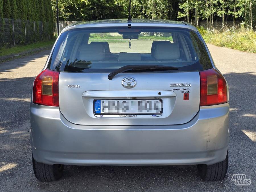 Toyota Corolla 2003 in Vilnius, with an engine capacity of 2.00 L and mileage of 219 thousand km for 1350 €, photo 8 on AUTOMOTO.COM.LV