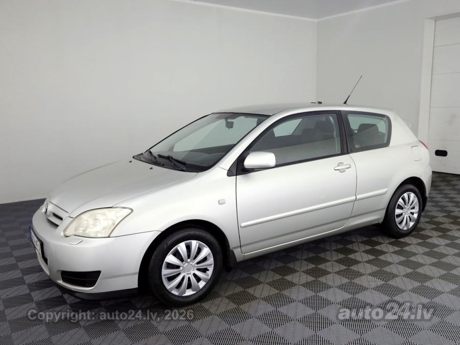 Toyota Corolla 2004 Tallina, ar dzinēja tilpumu 1.40 L un nobraukumu 189 tūkst. km par 899 €, foto 3 vietnē AUTOMOTO.COM.LV