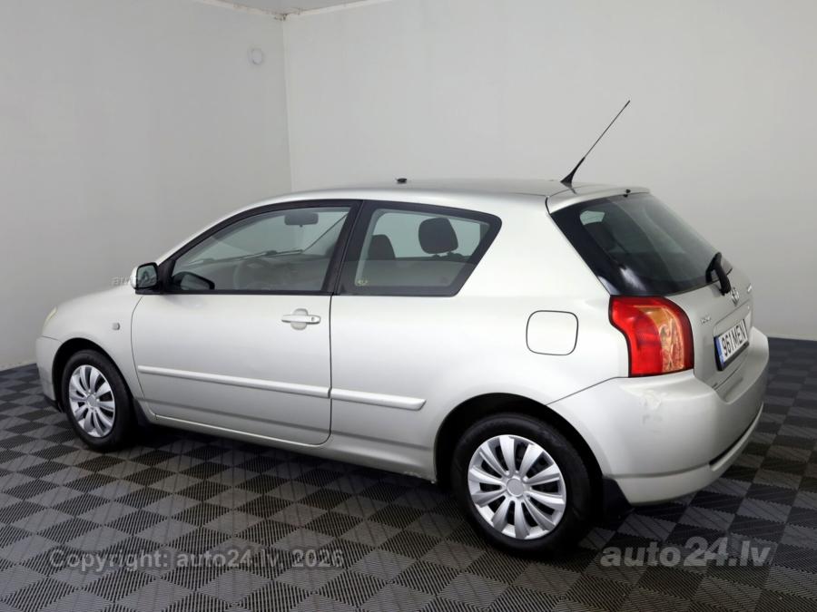 Toyota Corolla 2004 Tallina, ar dzinēja tilpumu 1.40 L un nobraukumu 189 tūkst. km par 899 €, foto 5 vietnē AUTOMOTO.COM.LV