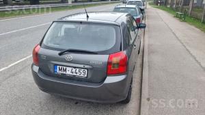 Toyota Corolla 2004 Rīga, ar dzinēja tilpumu 2.00 L un nobraukumu 282 tūkst. km par 1150 €, foto 5 vietnē AUTOMOTO.COM.LV