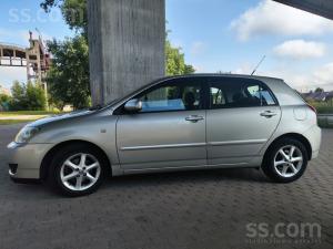 Toyota Corolla 2005 Daugavpils, ar dzinēja tilpumu 2.00 L un nobraukumu 267 tūkst. km par 1999 €, foto 2 vietnē AUTOMOTO.COM.LV