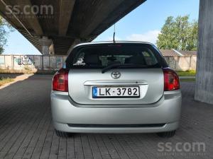 Toyota Corolla 2005 Daugavpils, ar dzinēja tilpumu 2.00 L un nobraukumu 267 tūkst. km par 1999 €, foto 3 vietnē AUTOMOTO.COM.LV