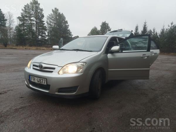 Toyota Corolla 2005 in Jurmala, with an engine capacity of 1.40 L and mileage of 247 thousand km for 1300 €, photo 2 on AUTOMOTO.COM.LV