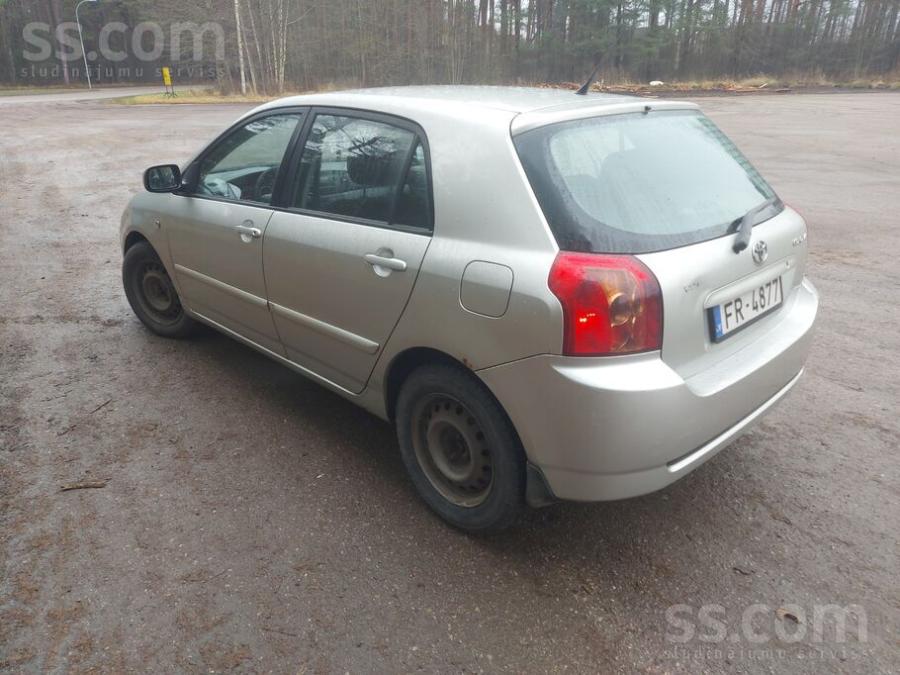 Toyota Corolla 2005 in Jurmala, with an engine capacity of 1.40 L and mileage of 247 thousand km for 1300 €, photo 4 on AUTOMOTO.COM.LV