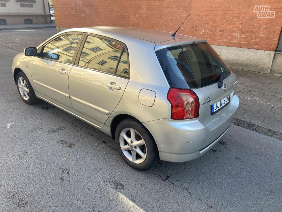 Toyota Corolla 2005 Klaipėda, ar dzinēja tilpumu 1.40 L un nobraukumu 270 tūkst. km par 1400 €, foto 1 vietnē AUTOMOTO.COM.LV